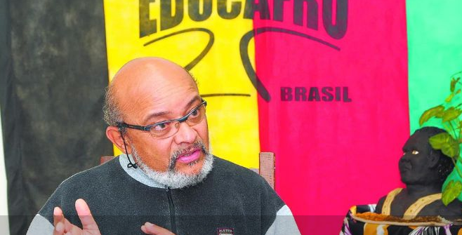 NOTÍCIAS e BOLSAS EDUCAFRO BRASIL - EDUCAFRO